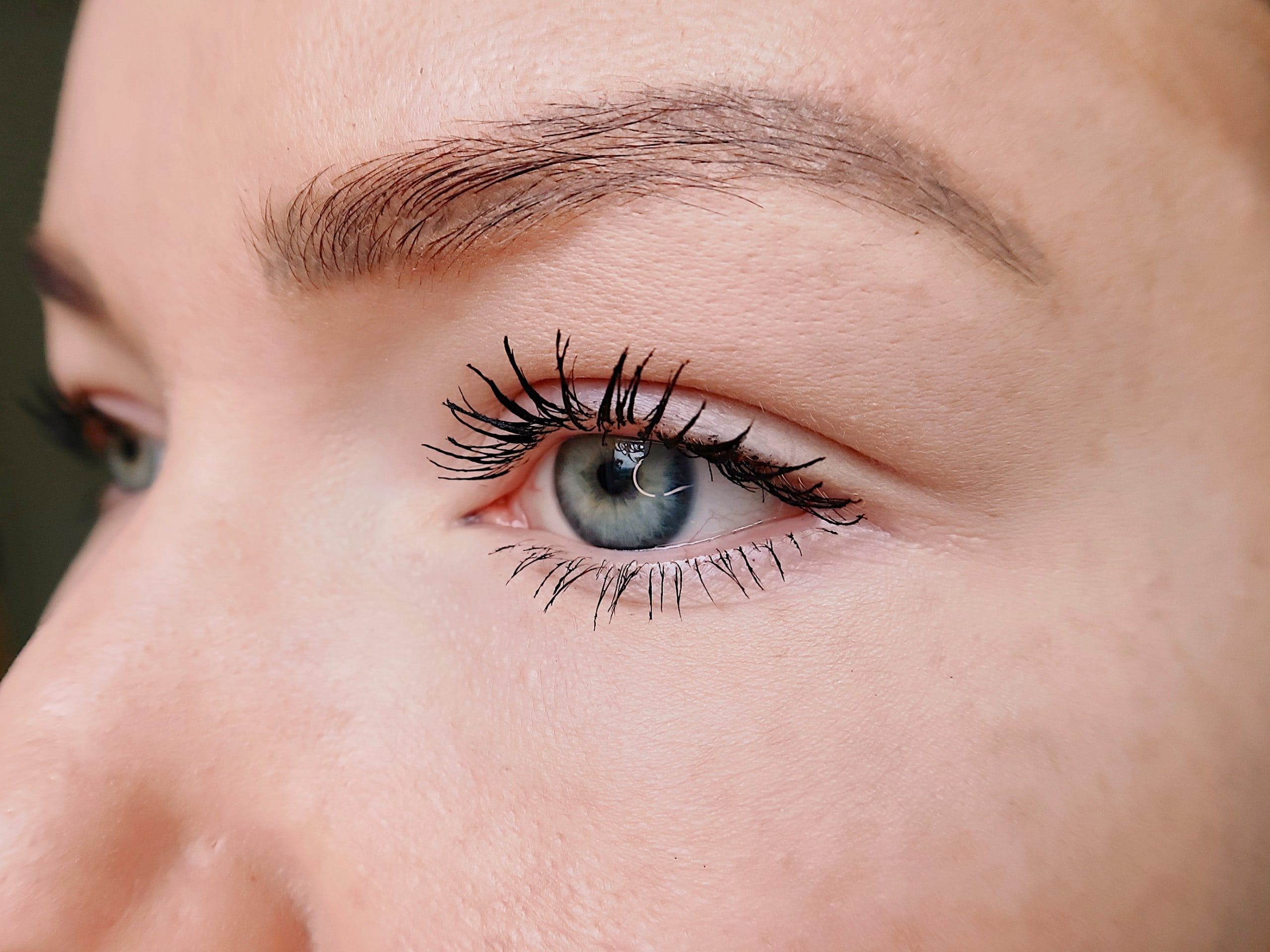 Best Mascara Showdown: Testing Out The Best Of 2020 - Chic on the Run